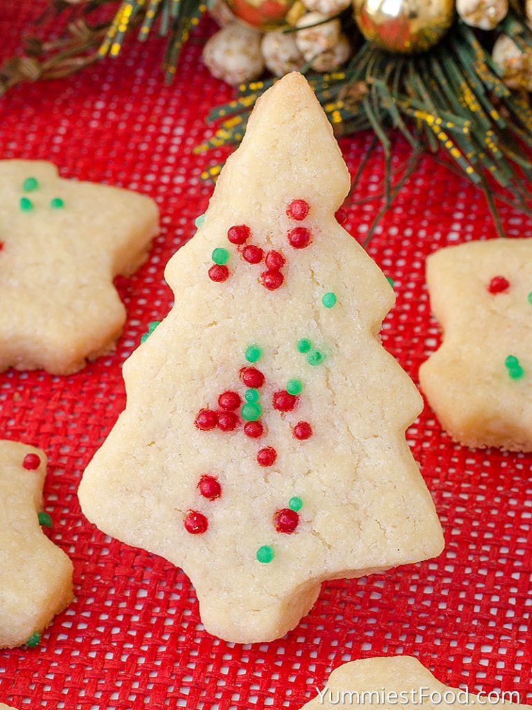 Christmas Shortbread Cookies – Recipe from Yummiest Food Cookbook