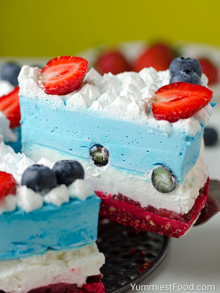 No Bake Summer Berry Cheesecake – Recipe from Yummiest Food Cookbook