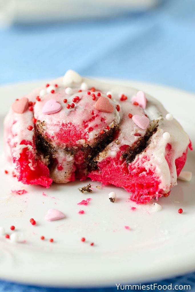 Red Velvet Valentines Cinnamon Rools – Recipe from Yummiest Food Cookbook