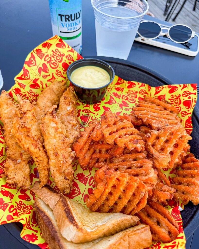 Side Chick: Your Go-To Spot for the Best Chicken in Branson